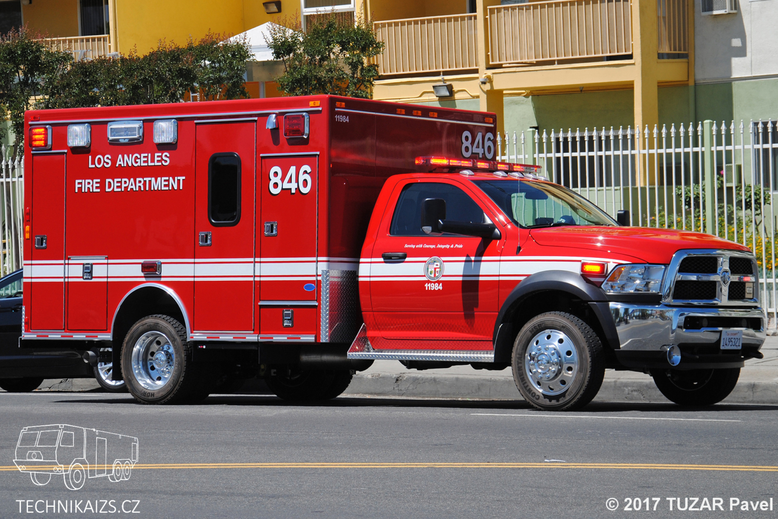 USA - LAFD - Los Angeles - Rescue 846 - RAM 4500 - TECHNIKAIZS.cz