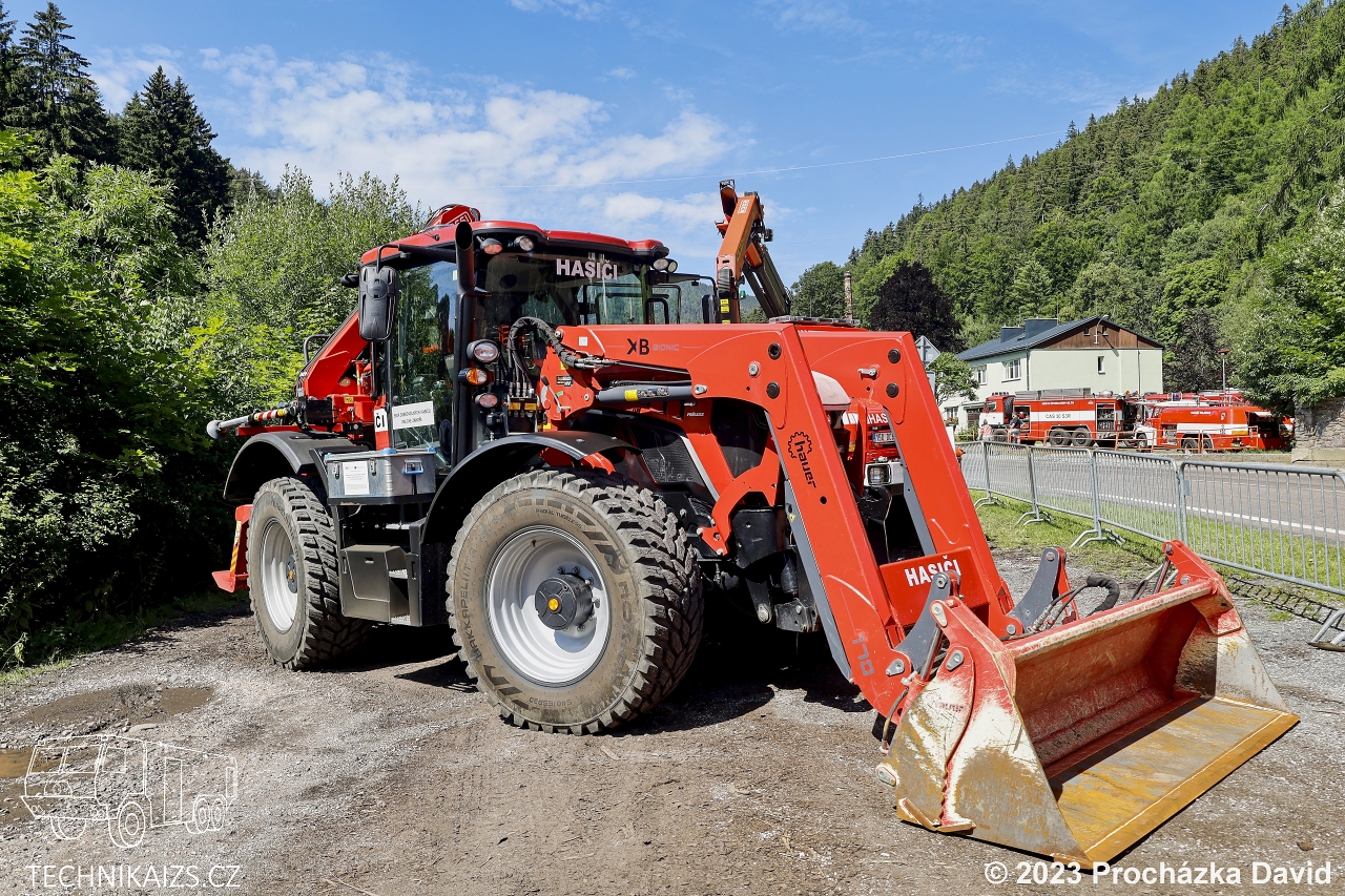 JSDH Orlické Záhoří - Speciál - JCB Fastrac 4160 - TECHNIKAIZS.cz